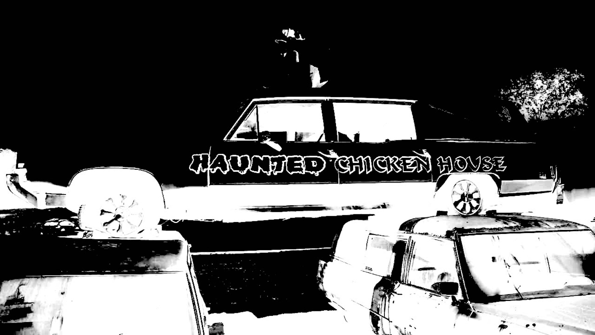 Four Tips For Surviving A Haunted House Www splicetoday four-tips-for-surviving-a-haunted-house-www-splicetoday